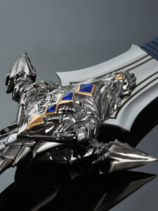 Anduin Lothar WOW 1:1 Great Royal Replica Sword | EpicSwords.com