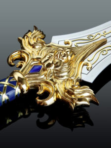Anduin Wrynn WOW 1:1 Two-Handed Replica Sword | EpicSwords.com