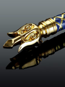 Anduin Wrynn WOW 1:1 Two-Handed Replica Sword | EpicSwords.com
